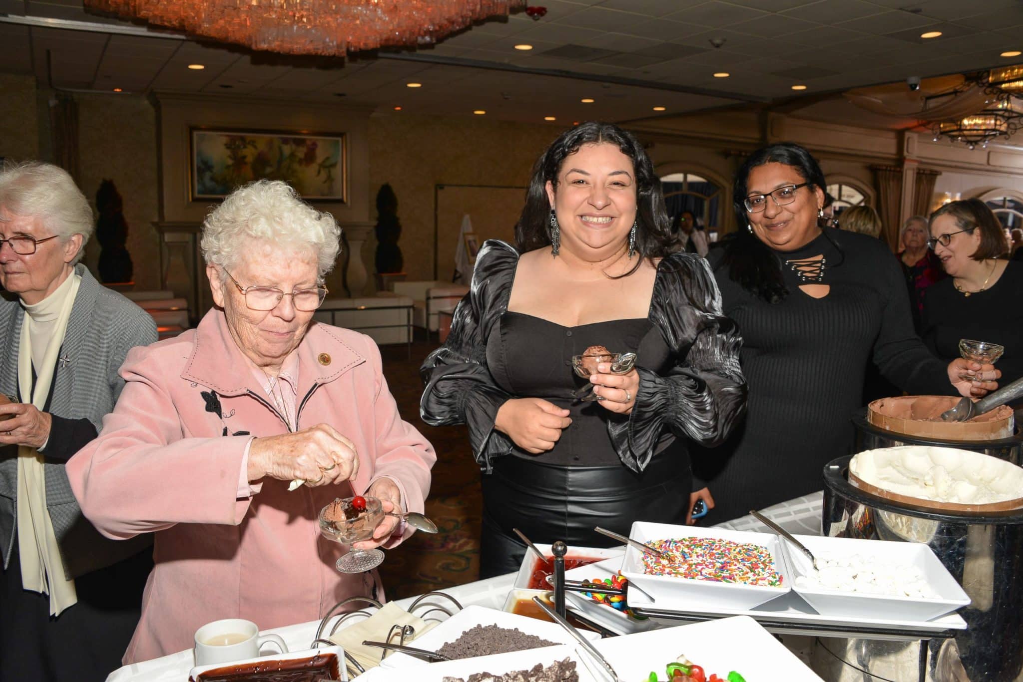 2022autumn Eve Photos (33) | Sisters of St. Dominic